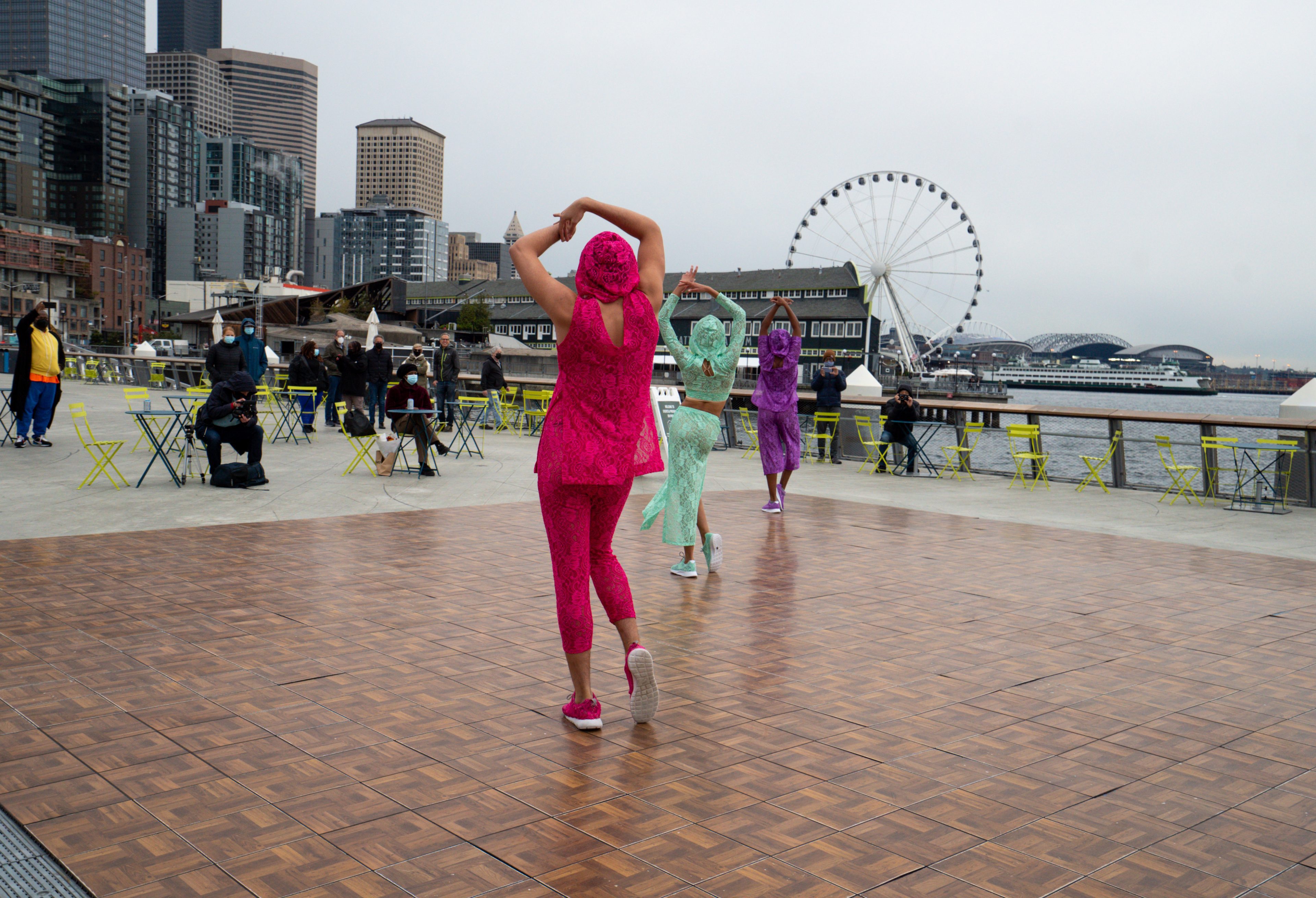 Portraits in Motion: Pop-up Dance Performance - Friends of Waterfront Park
