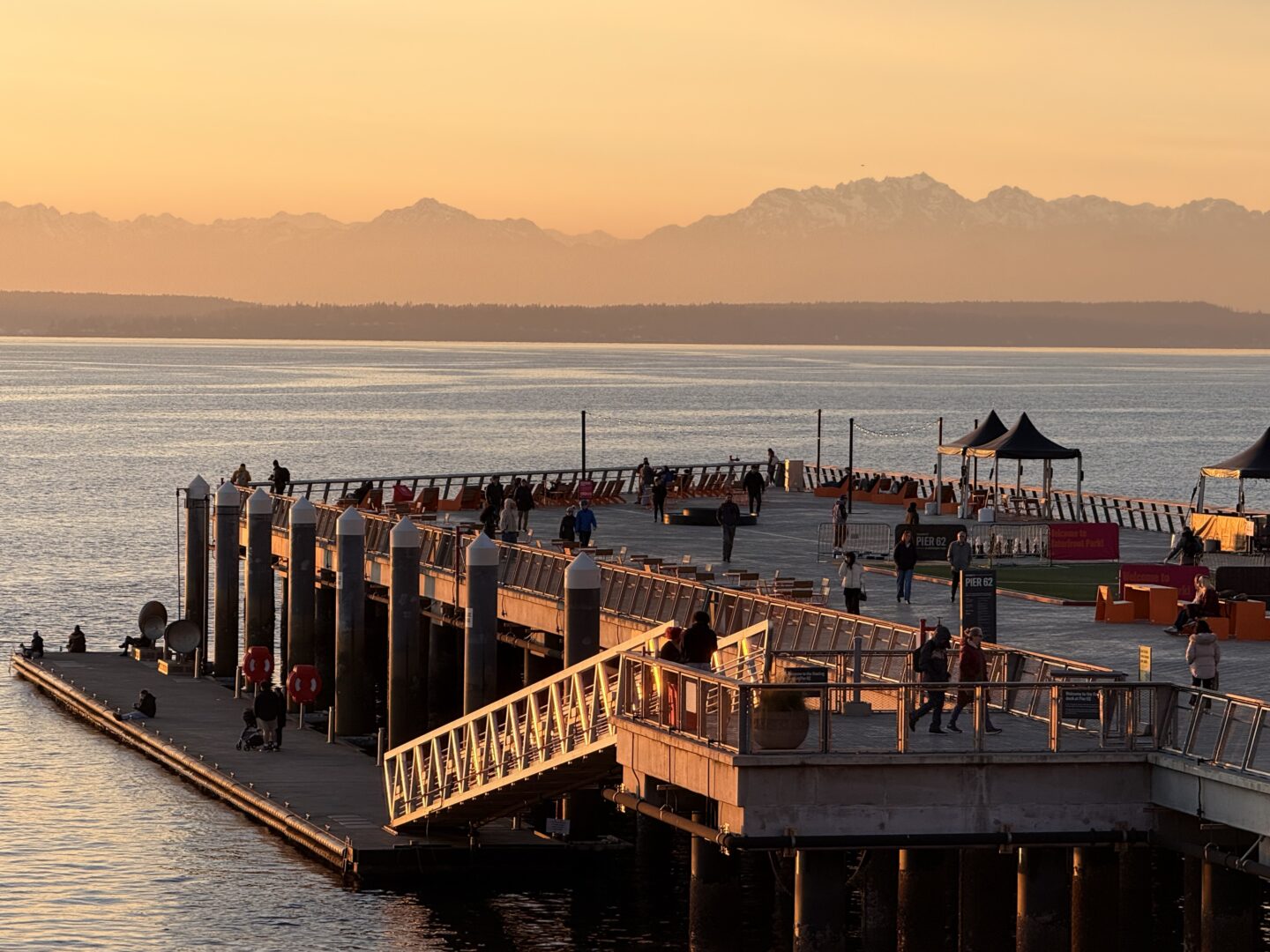 Visit the Park Promenade | Waterfront Park, Seattle