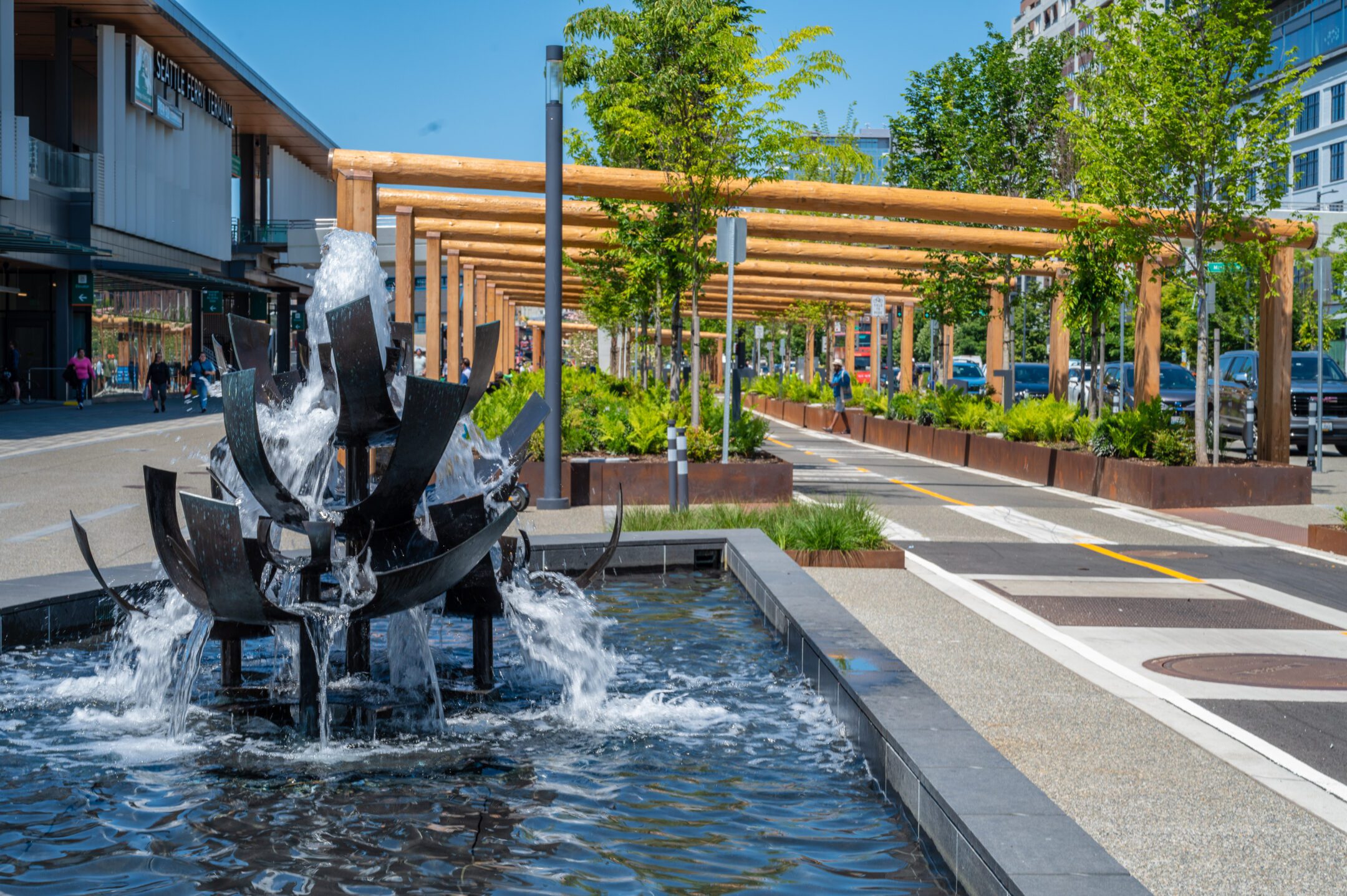 Visit the Park Promenade | Waterfront Park, Seattle